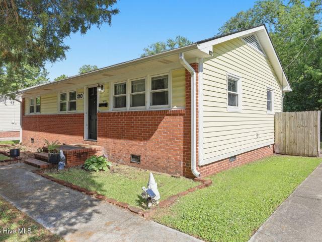 310 White Oak Street