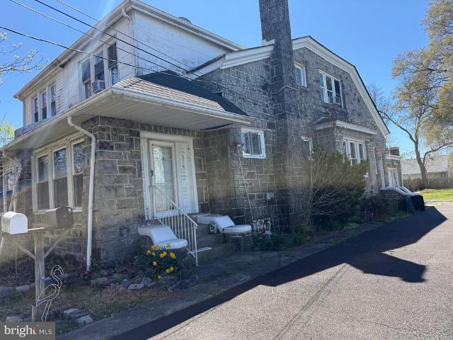 310 Wynnewood Avenue