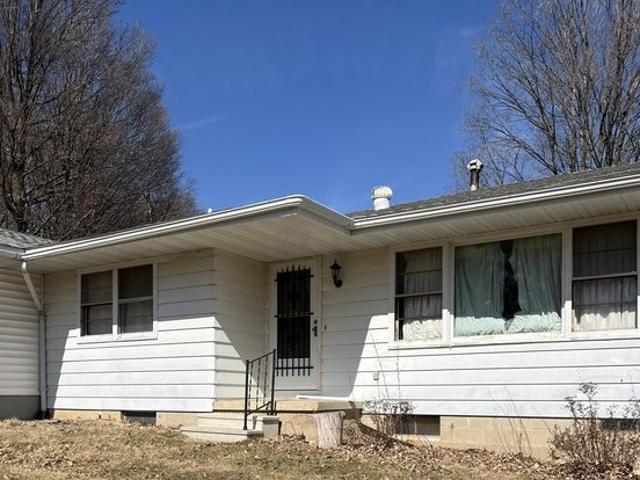 310 Volga St, Fayette, IA 52142