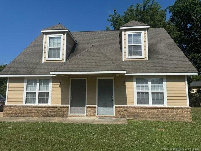 310 York St, Tahlequah, OK 74464
