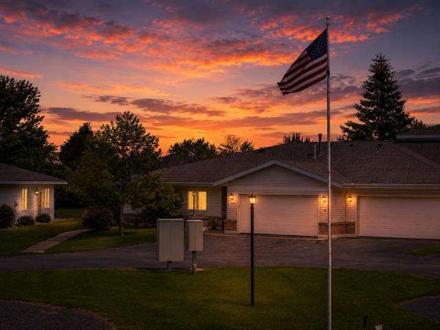 3114 Maple Leaf Court NW