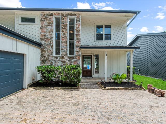 3114 Canterbury Lane
