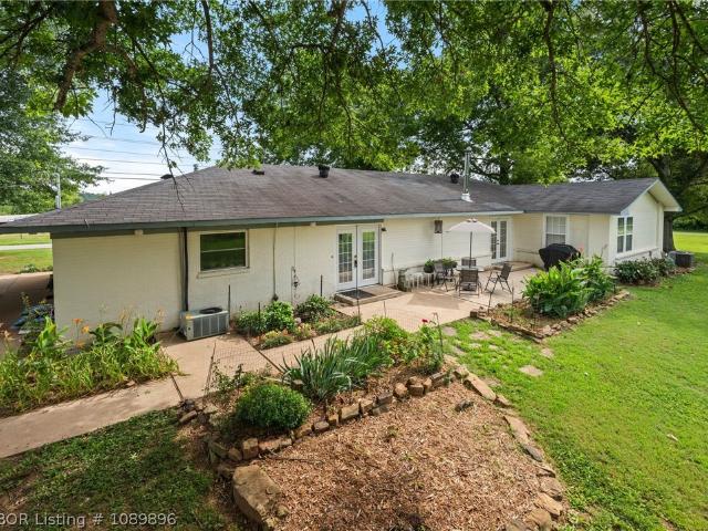 3114 W Collum Lane