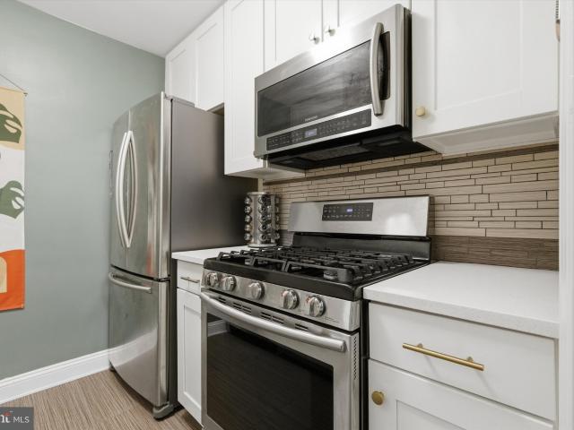 3114 Wisconsin Ave NW, Unit 302, Washington, DC 20016 | MLS #DCDC2250