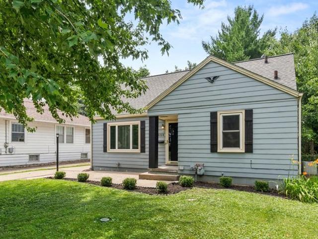 3114 48th Pl, Des Moines, IA 50310