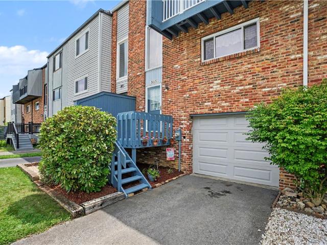 3115 Camberly Dr