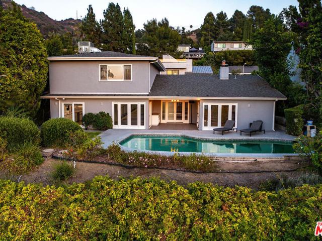 3115 Dona Susana Drive