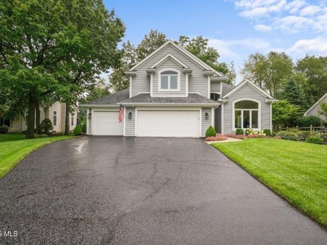 3115 Indian Springs Rd, Maumee, OH 43537