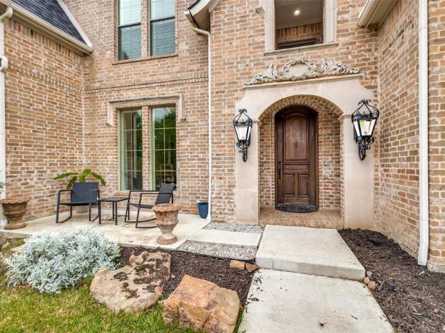 3115 Kimberlee Lane