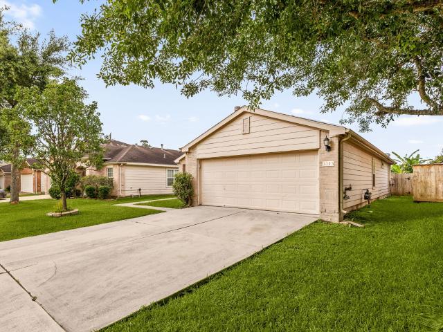3115 Lexington Lake Drive