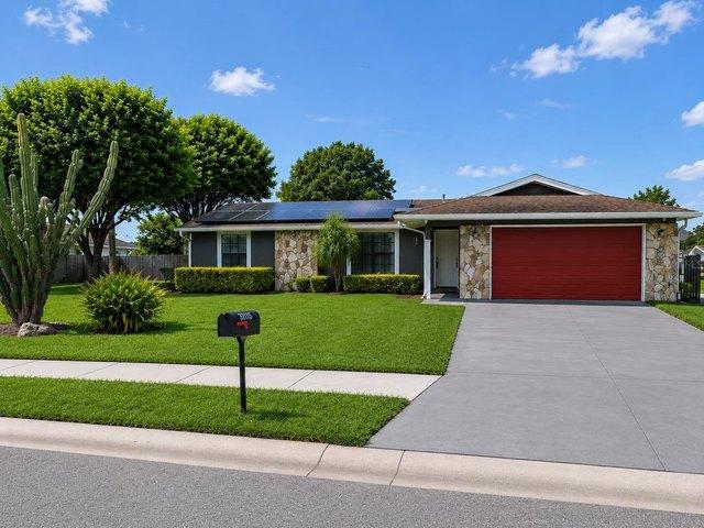 3115 Lockwood Meadows Blvd, Sarasota, FL 34234