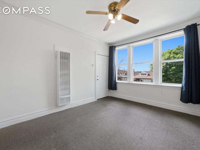 3115 W 54th Pl 2, Chicago, IL