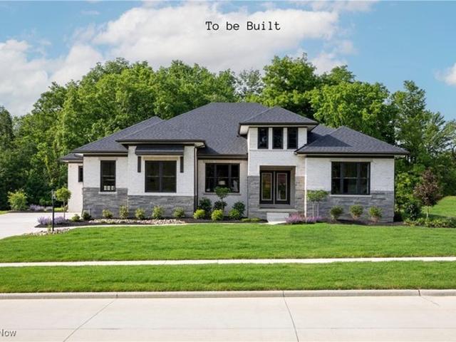 3115 Woodstone Ln, Avon, OH 44011