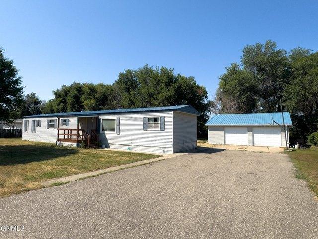 3115 9th Ave E, Williston, ND 58801
