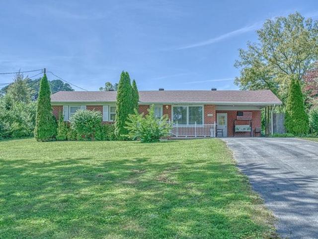 3116 McDonald Rd, Cookeville, TN 38501