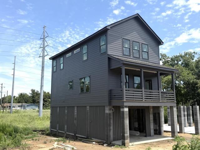 3116 Azalea Drive
