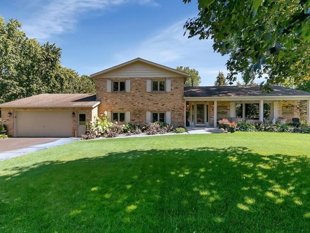 3116 Greenock Rd, Saint Cloud, MN 56301