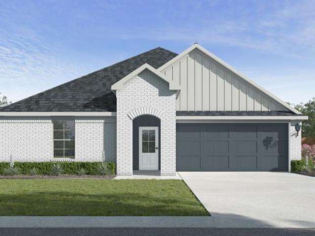 3116 Sapphire Dr, Lake Charles, LA 70607