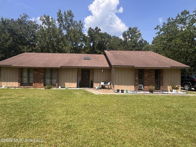 3117 N 2nd St, Ocean Springs, MS 39564