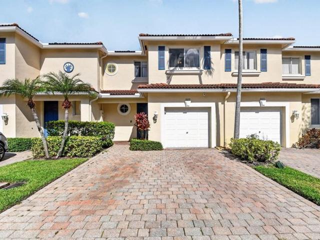 3117 N Evergreen Cir, Boynton Beach, FL 33426