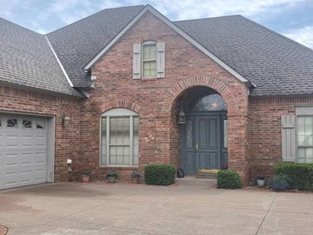 3117 Dans Ct, Enid, OK 73703