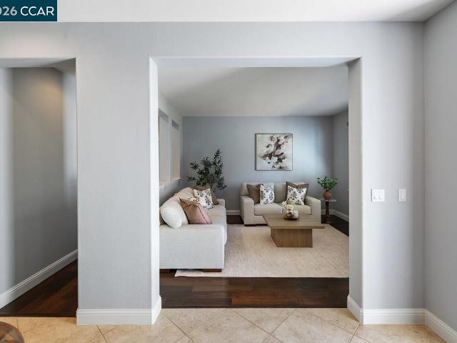 3117 Hastings Way