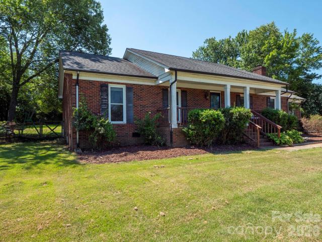 3117 Karen Lane