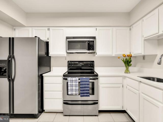 3117 Patrick Henry Drive # 430