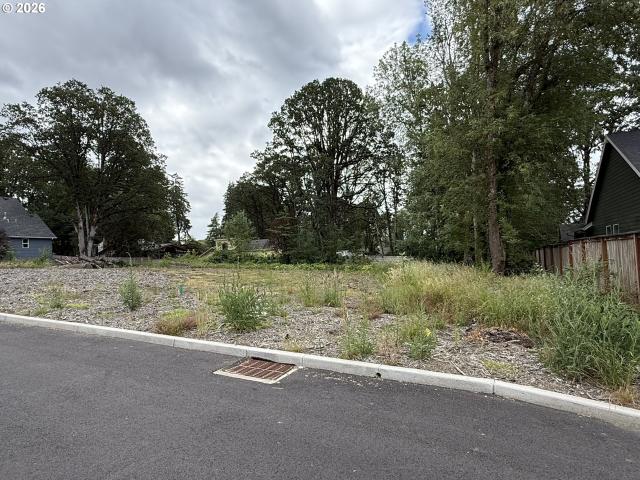 3117 SE Merlot RD