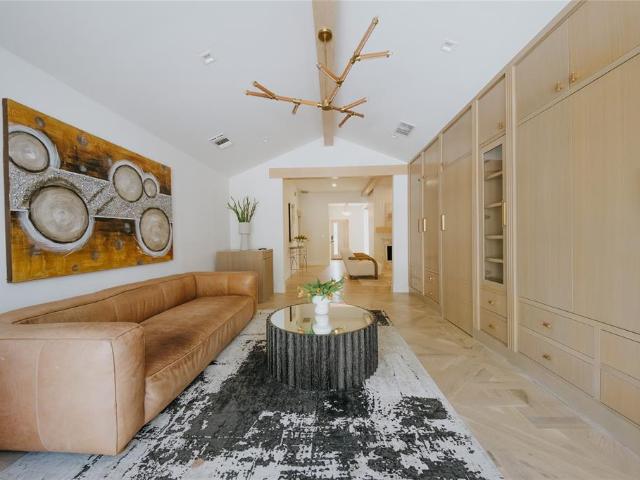 3117 Teakwood Lane