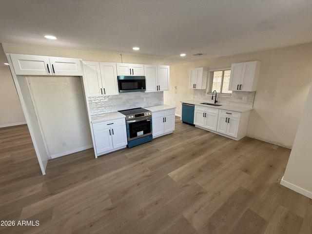 3117 W Pershing Ave, Phoenix, AZ 85029