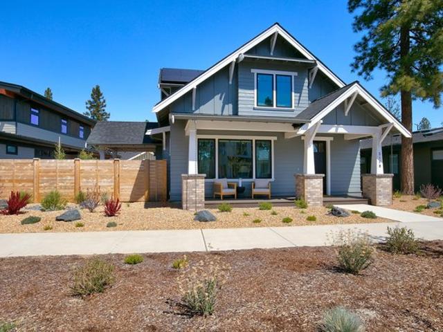 3118 NW Mayer Pl, Bend, OR 97703