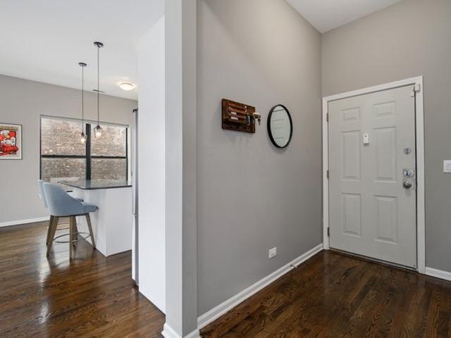 3118 N Lincoln Ave Apt 4A, Chicago, IL 60657