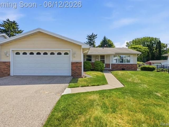 3118 Elk St, Port Huron, MI 48060