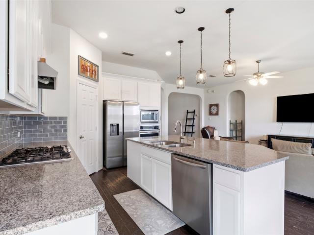 3118 Frost Corner Place