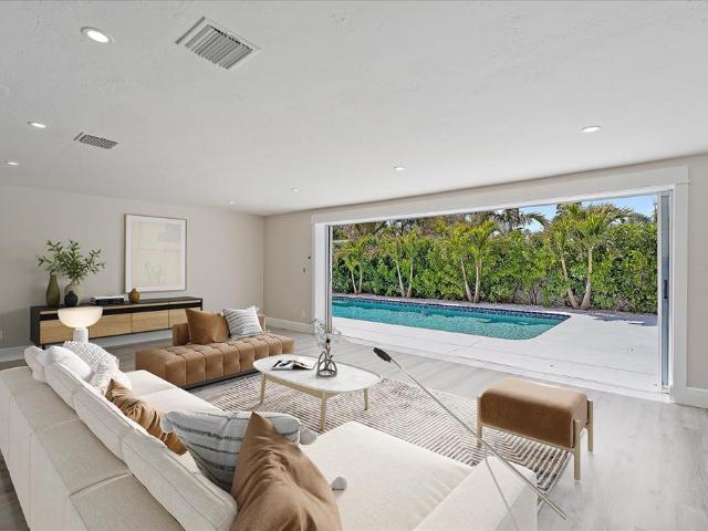 3118 Key Way, Sarasota, FL 34239 | MLS #A4685