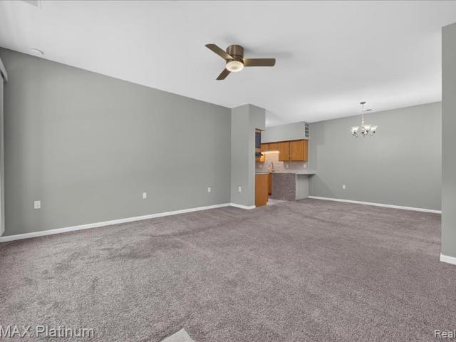 3118 Kneeland Circle