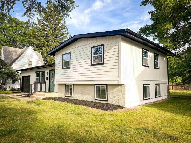 3118 Sunnymede Avenue