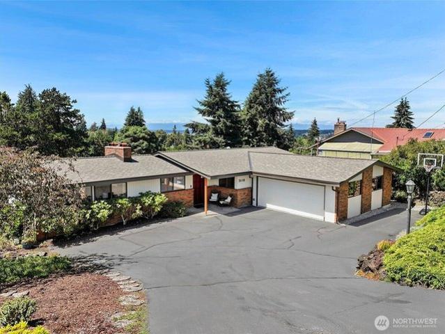 3118 Sylvan Dr W, University Place, WA 98466