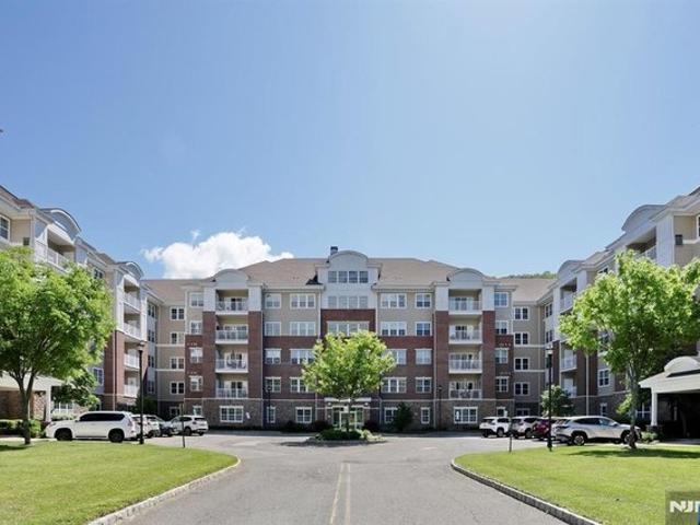 3118 Warrens Way, Wanaque, NJ 07465