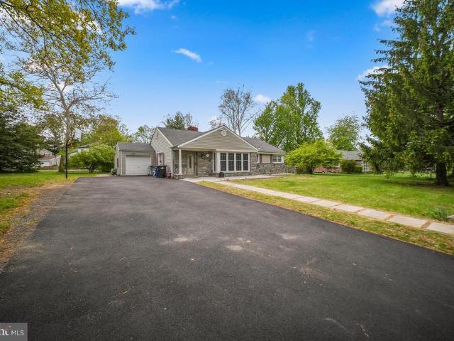 3119 Manor Road
