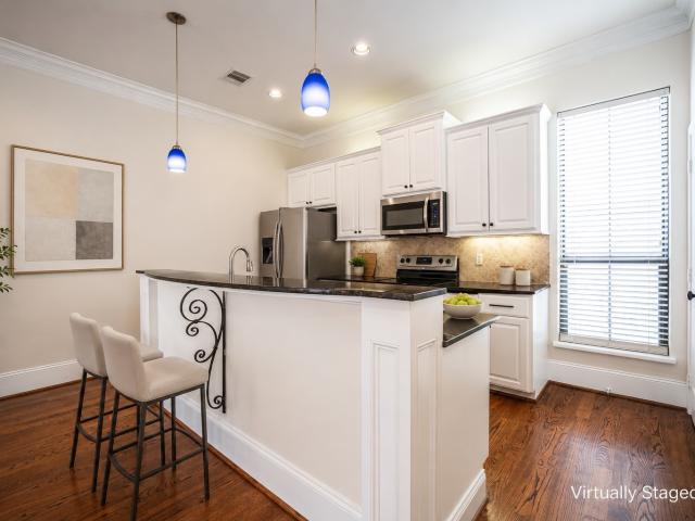 3119 Fairdale Oaks E