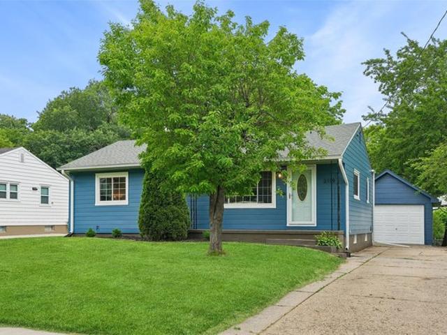 3119 Holcomb Ave, Des Moines, IA 50310