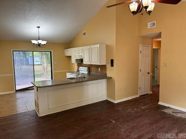 3119 Rhonda Drive