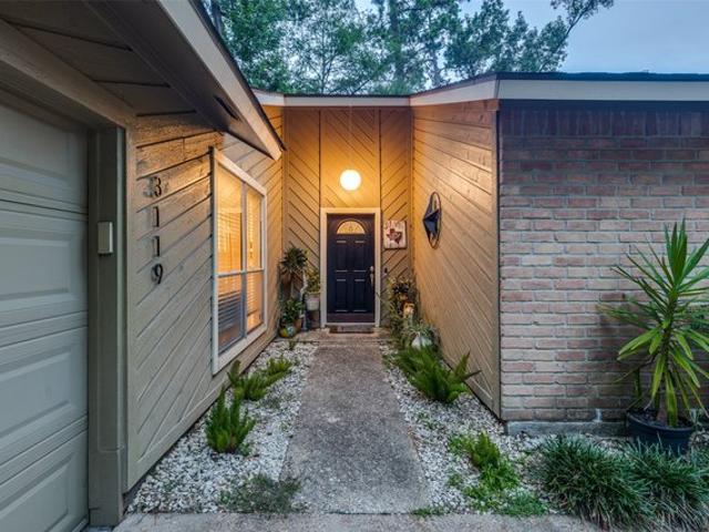 3119 Village Woods Dr, Houston, TX 77339