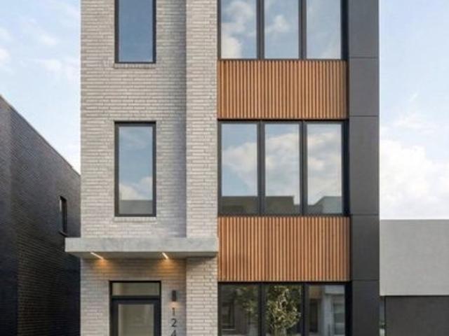 3119 W Flournoy St, Chicago, IL 60612