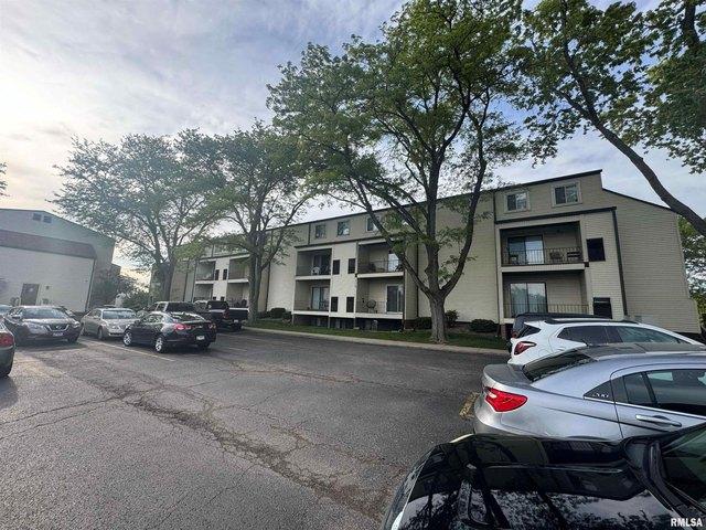 3119 W Willow Knolls Dr Unit 28B, Peoria, IL 61614