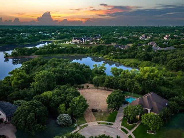 3110 Overlook Cir, Highland Village, TX 75077