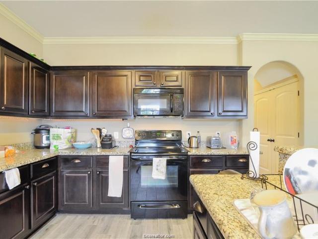 3110 Cullen Trail