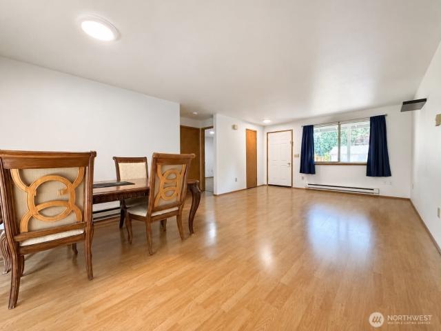 3110 Chelsea Ct NW